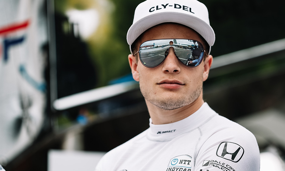 Santino Ferrucci's Instagram, Twitter & Facebook on IDCrawl